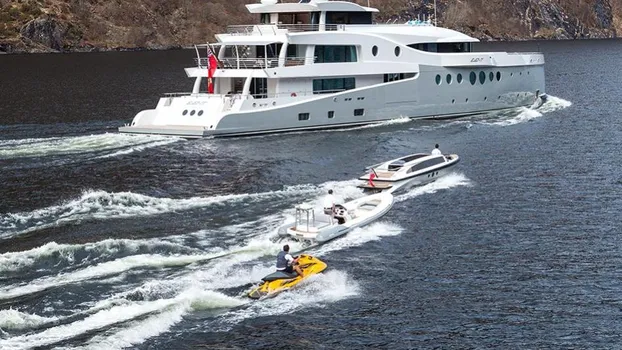 Event yacht (Amels, 62.4m, 2013)